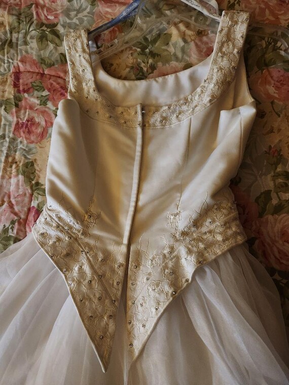 Embroidered Moon Collar Wedding Gown - Gem