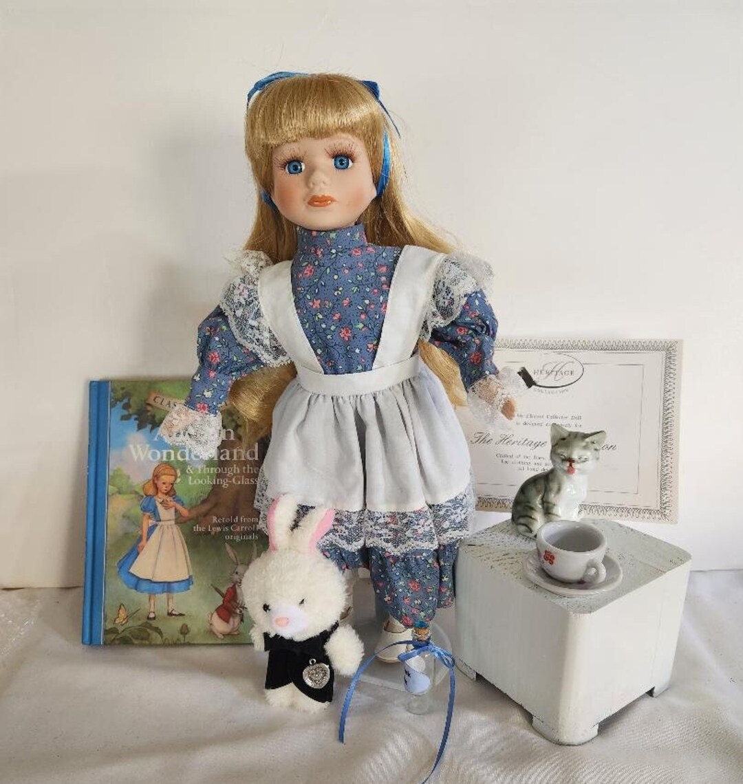 Collector's Edition Storytime Alice in Wonderland Set - Etsy