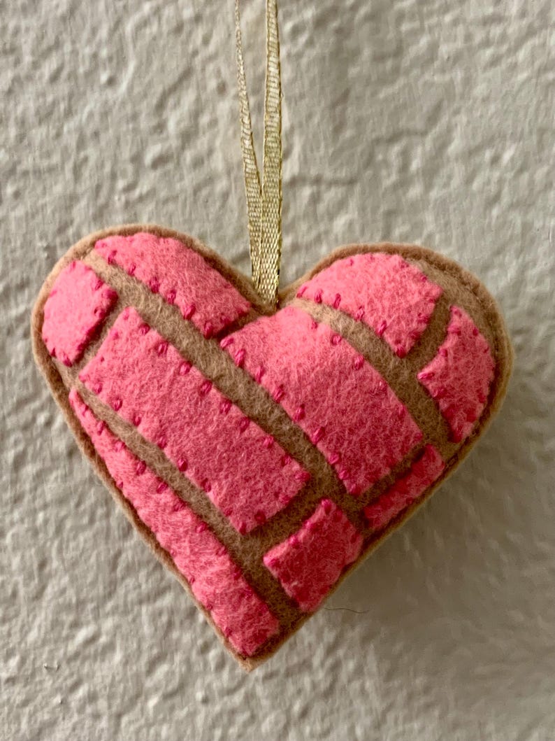 Sweet Felt Concha Pan Dulce Heart Mini Ornament- Pink Version - Etsy