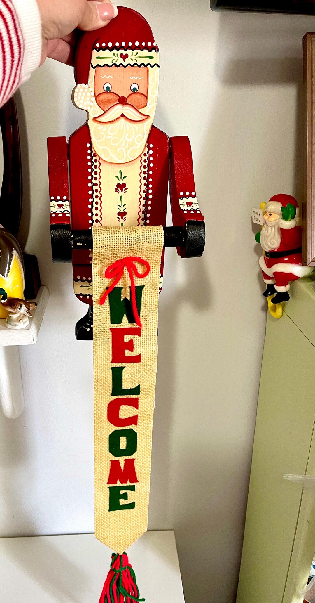 Vintage Hand Painted Wooden Santa Claus Welcome Sign Christmas Wall ...
