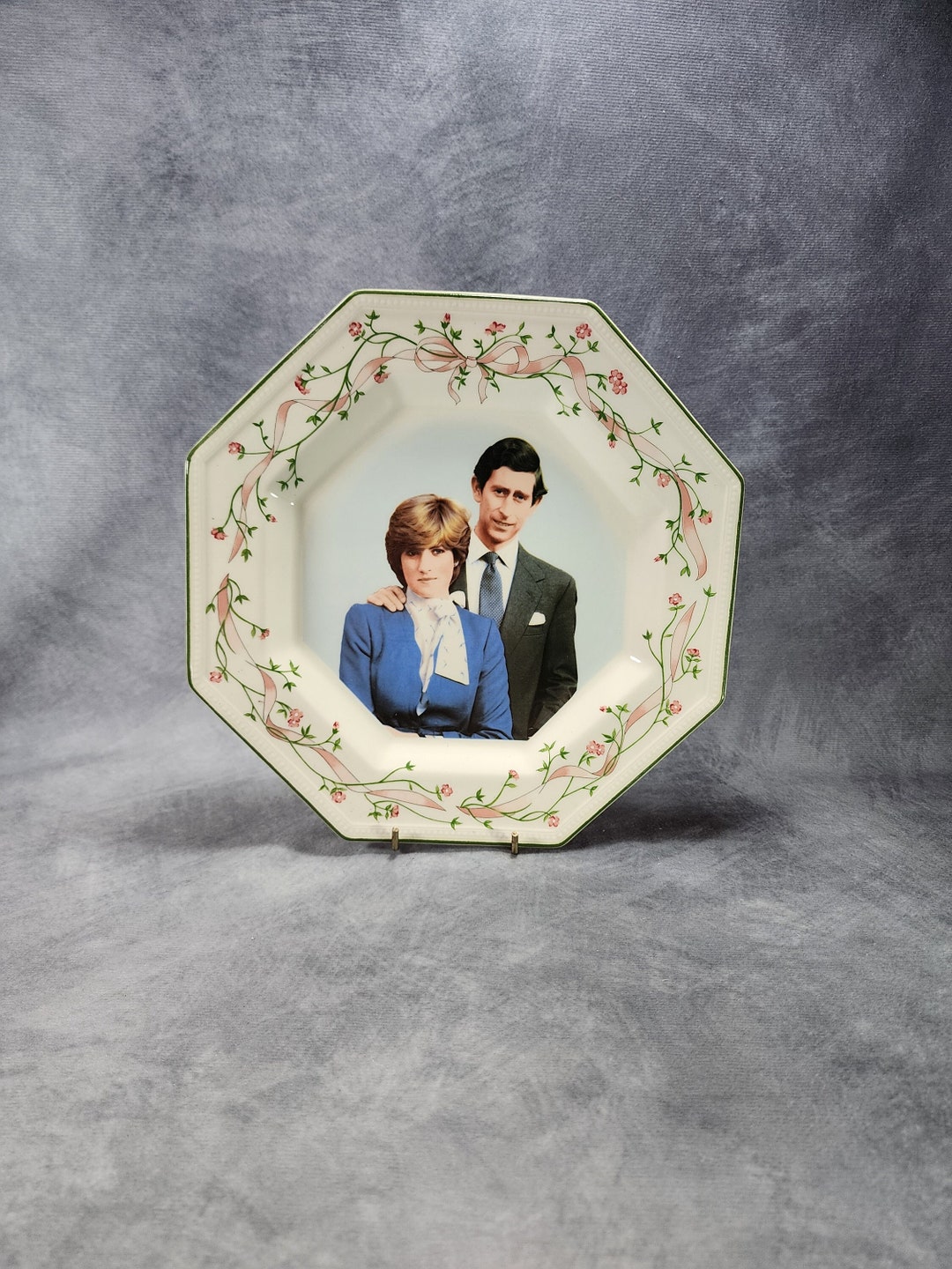 Vintage Charles and Diana Souvenir Wedding Collectors Plate 1981 ...