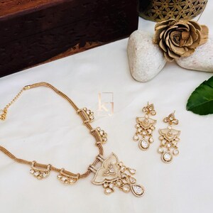 Pre Order Isha Sabyasachi Inspired Necklace Fusion Indian Necklace ...