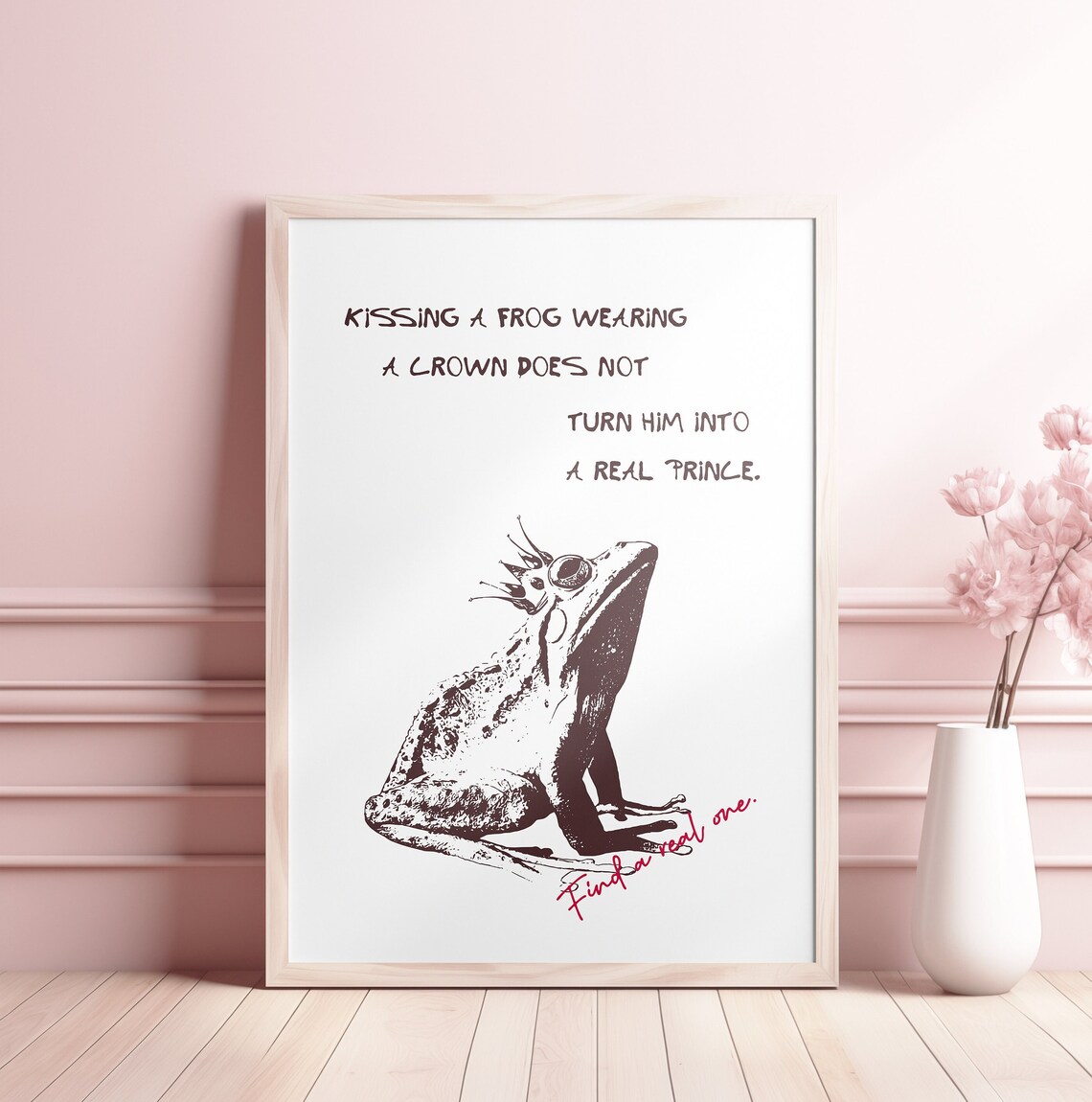 Vintage Crowned Frog Wall Art, Girls Room Decor, Preppy Wall Art Dorm ...