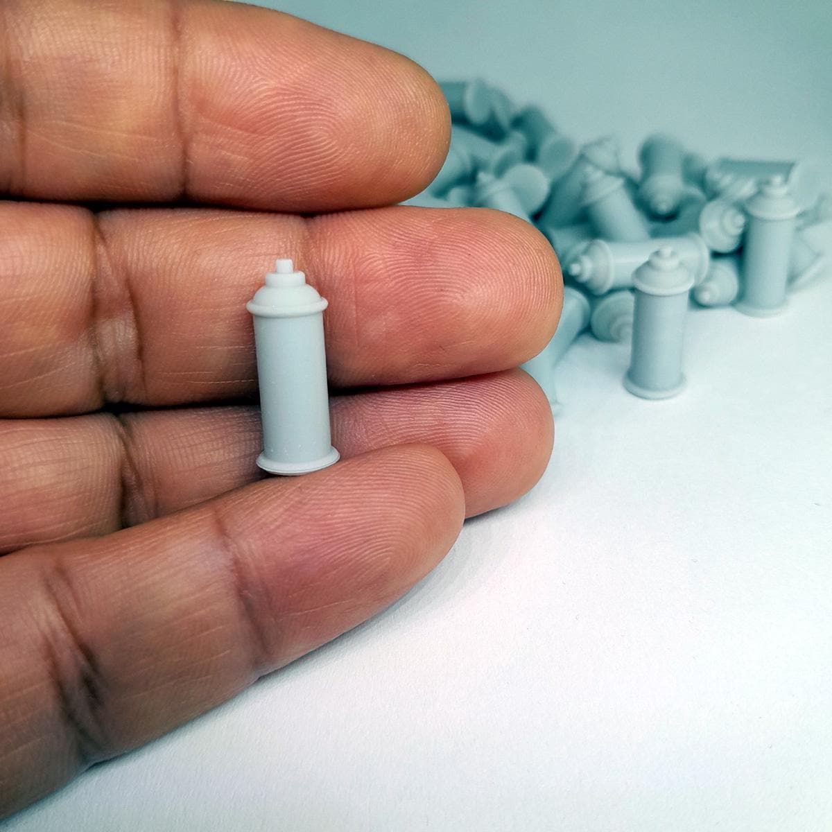 1 Pack - 50 Blank Mini Spray Paint Cans - Diorama - Props - Read ...