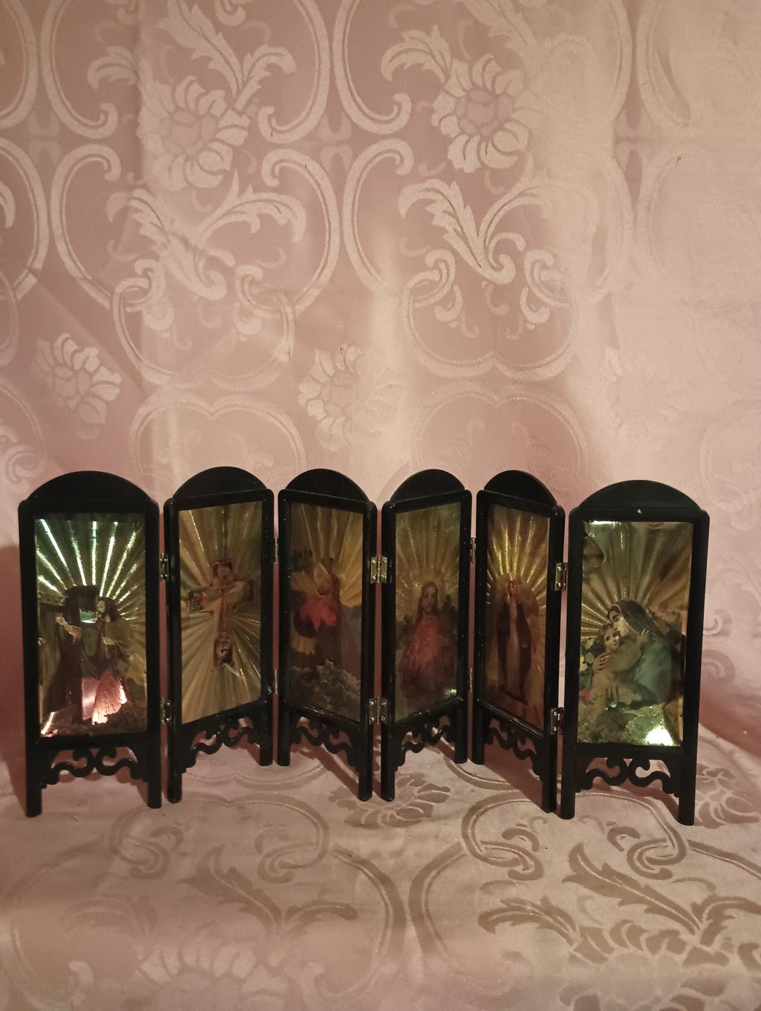 Vintage Hinged Metallic Religious Pictures in Plastic Trifold - Etsy