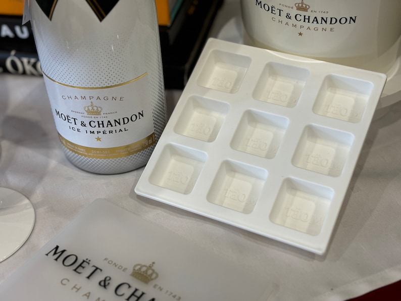 Moët & Chandon ICE Impérial Gift Set 2 Glasses 1 Ice Bowl 1 Ice Cube ...