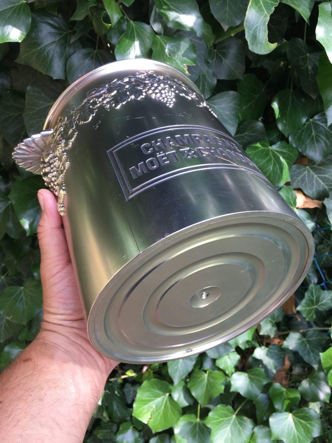 MOËT & CHANDON Vintage Champagne Bucket, Silver Grape Leaf Decoration ...
