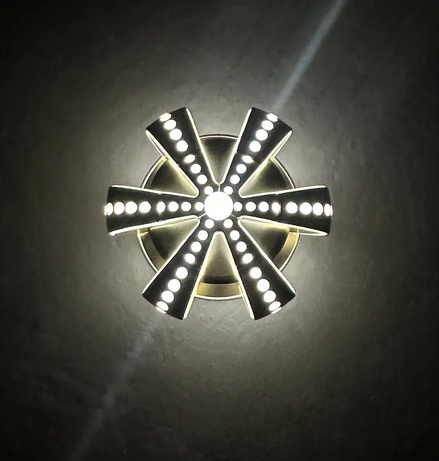 4 Moët & Chandon Champagne Lighted Bottle Decorations, MOET Crown ...