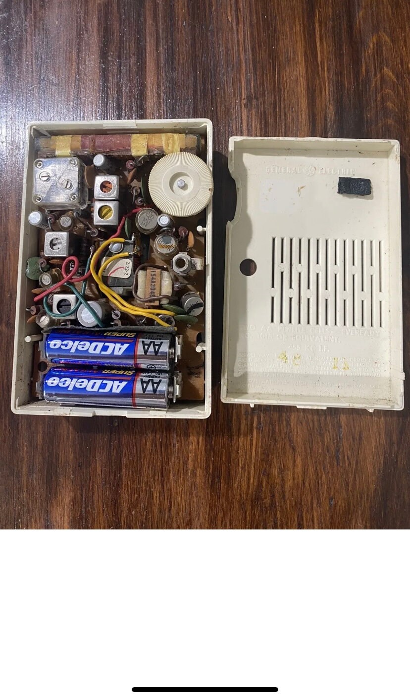 Vintage- General Electric 8 Transistor Radio- Works Great - Etsy