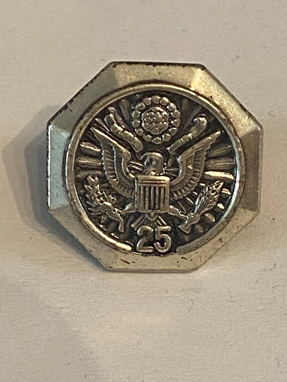 25 Years Of Service Award Vintage Round Lapel Pin By … - Gem
