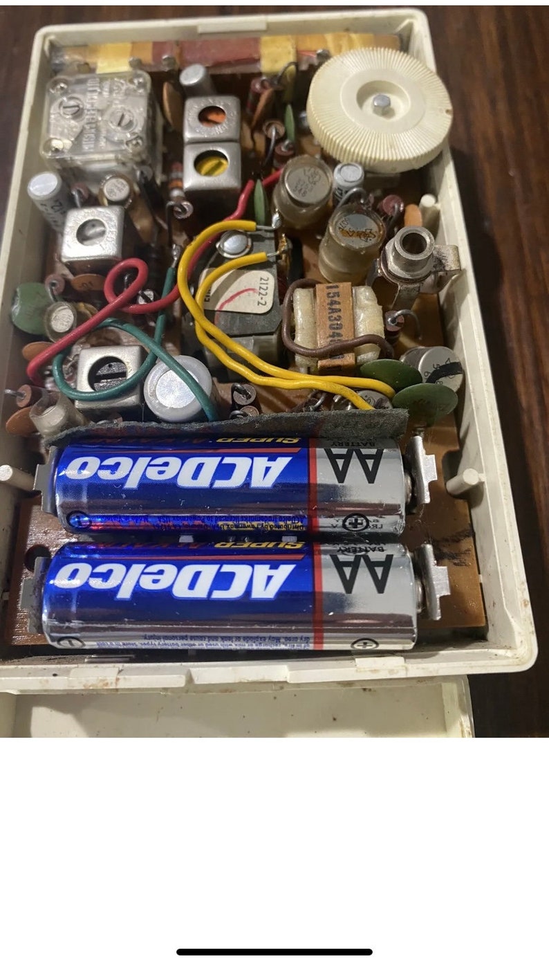 Vintage- General Electric 8 Transistor Radio- Works Great - Etsy