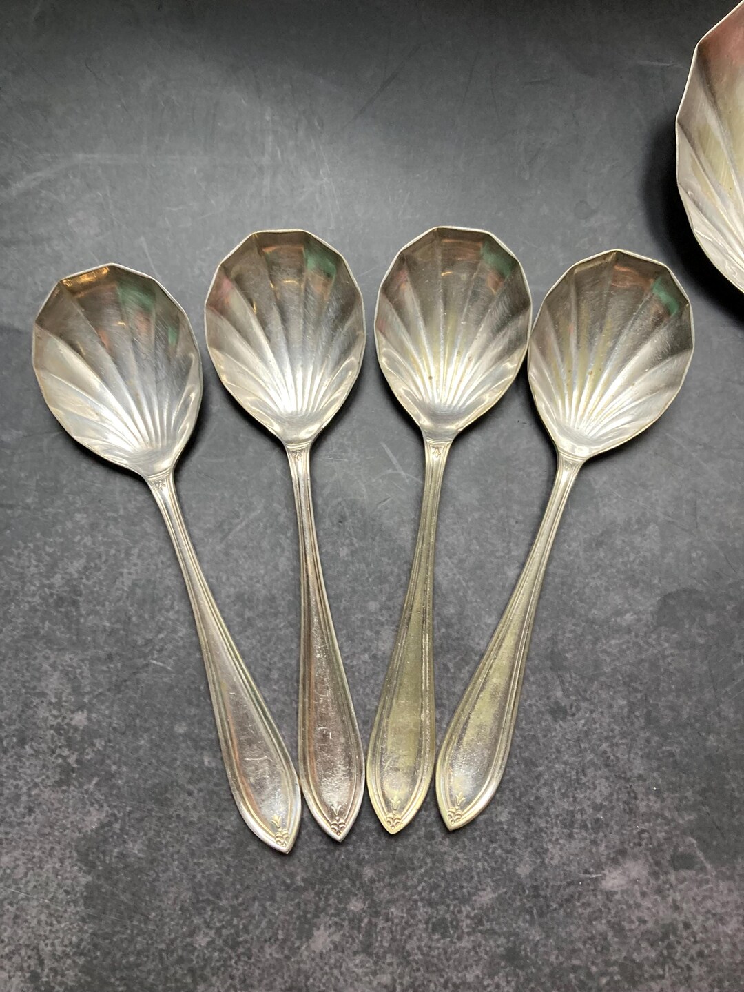 Set of 5 Vintage Silver-plated Dessert Spoons (EPNS) - Etsy