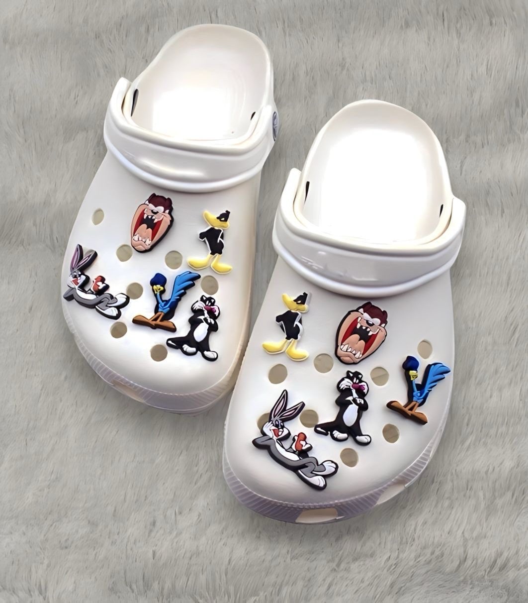 Croc Charms Bugs Bunny, Looney Toons, Cartoons, Adults, Kids, Badge ...