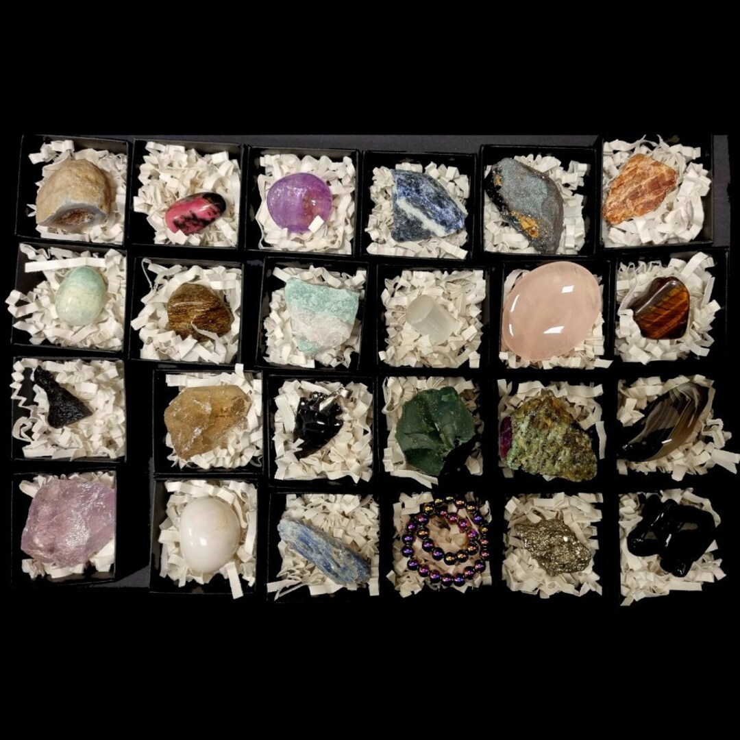 Set of Stones in a Box 24 Minerals. 24 Pcs Set Natural Stone - Etsy