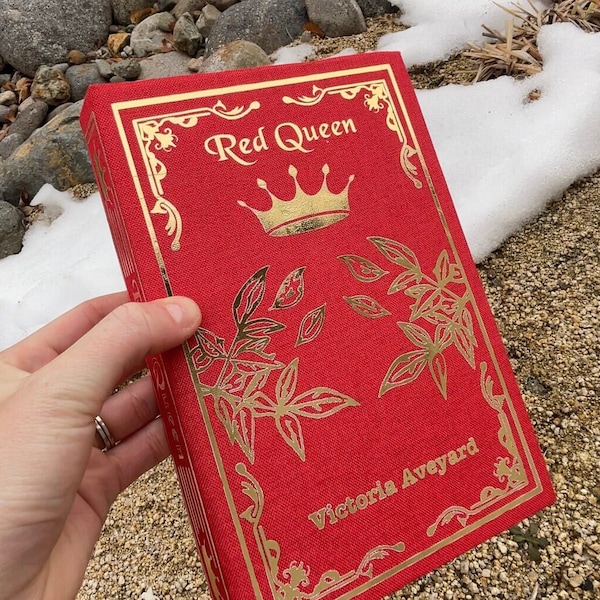 Red Queen Victoria Aveyard - Etsy