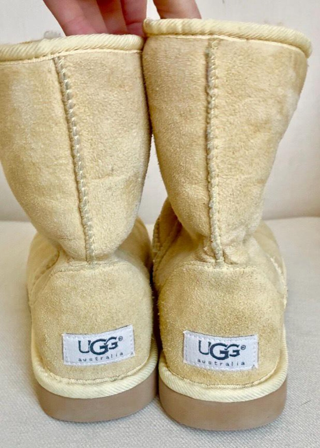 UGG Australia Classic Short Boots – Butter Yellow – Size 6 - Etsy