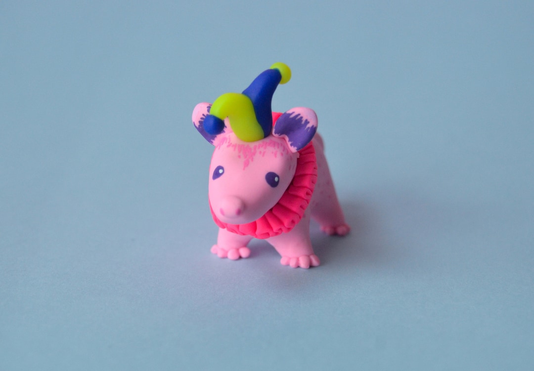 Cute Clown Possum Desk Buddy Animal Decoration Tiny Cute Decor Curio ...