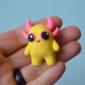 Cute Demon Monster Desk Buddy Decoration Tiny Cute Decor Curio Shelf ...