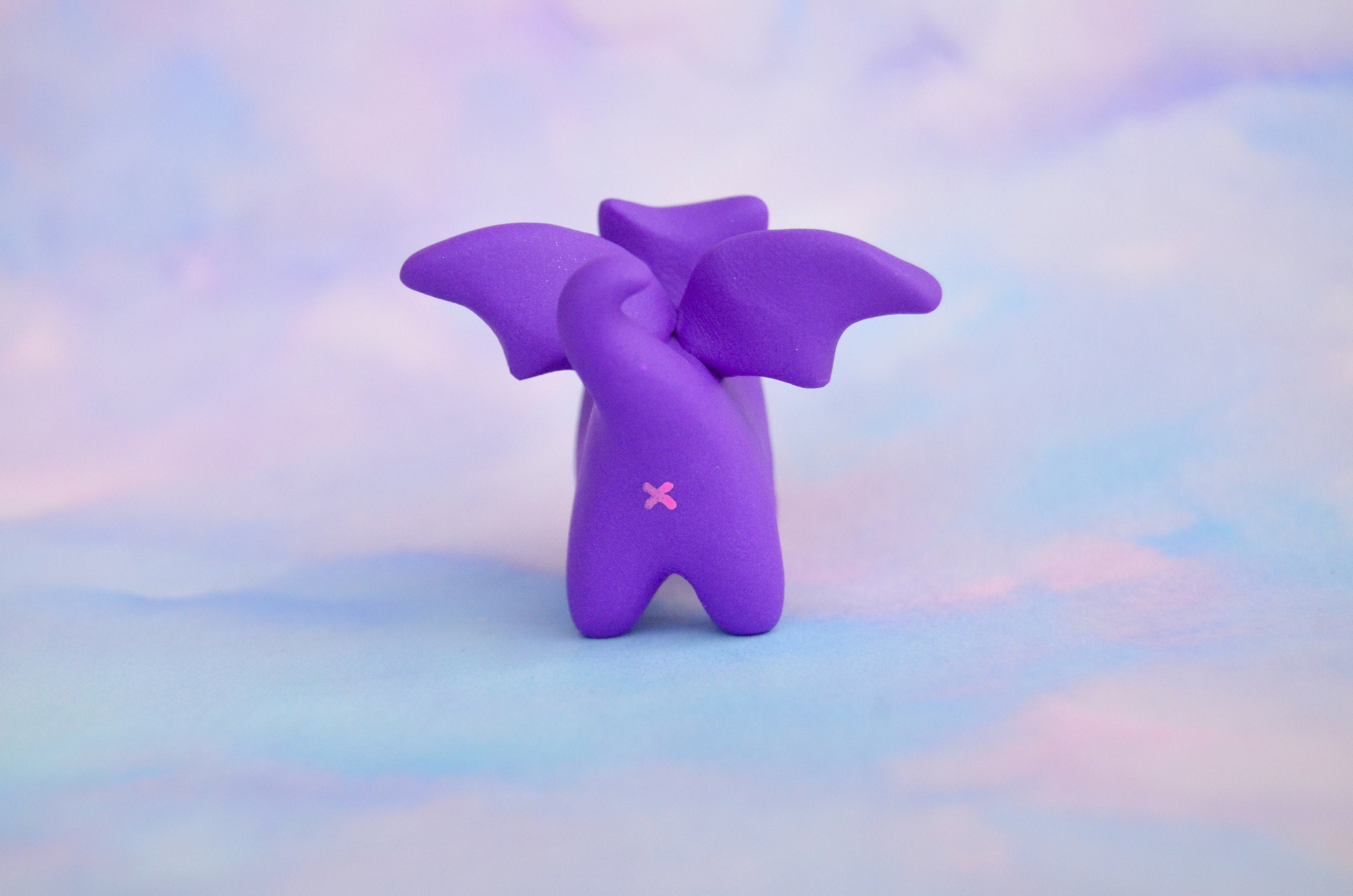 Cute Bat Cat Decoration Purple Desk Buddy Kitty Cute Decor Curio Shelf ...