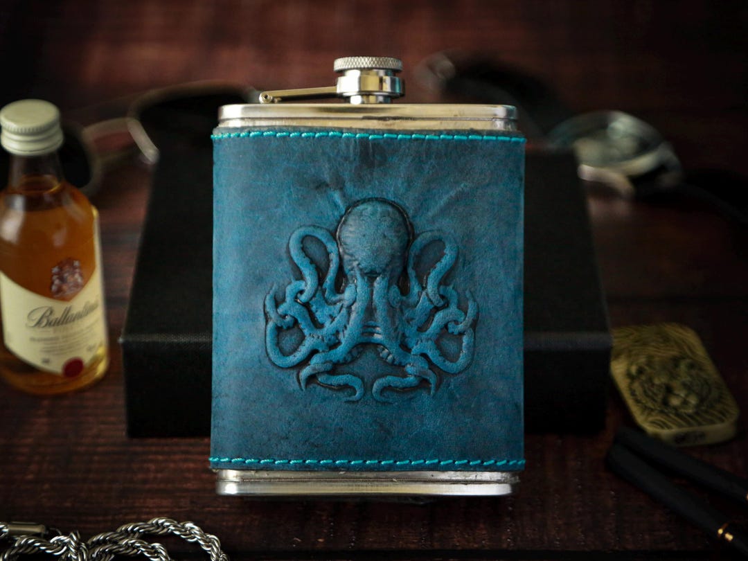 3D Embossed Octopus Design- Stiched Genuine Distressed Leather Hip ...