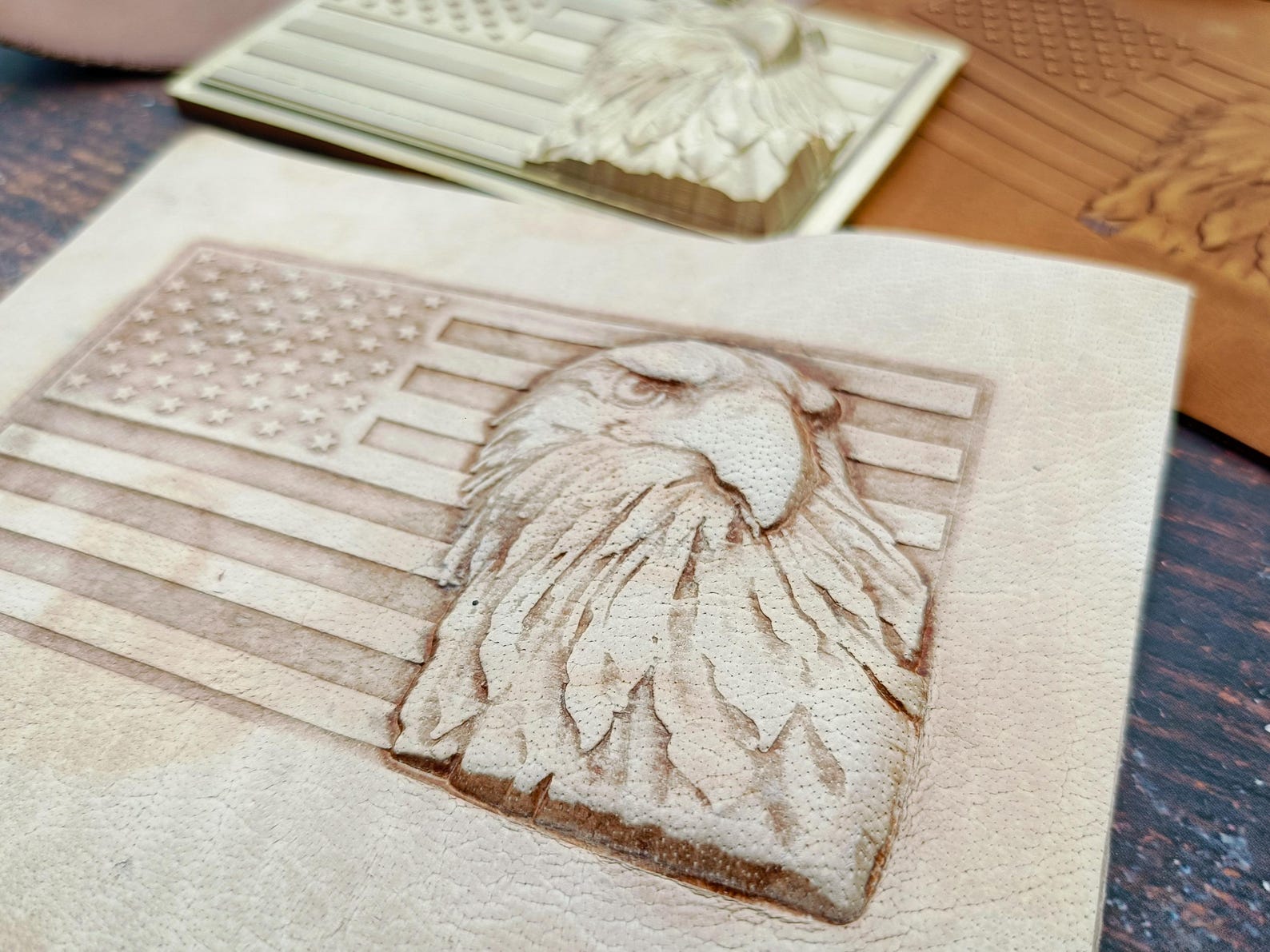 3D Eagle With USA Flag Leather Stamp Realistic Eagle and Flag Leather ...