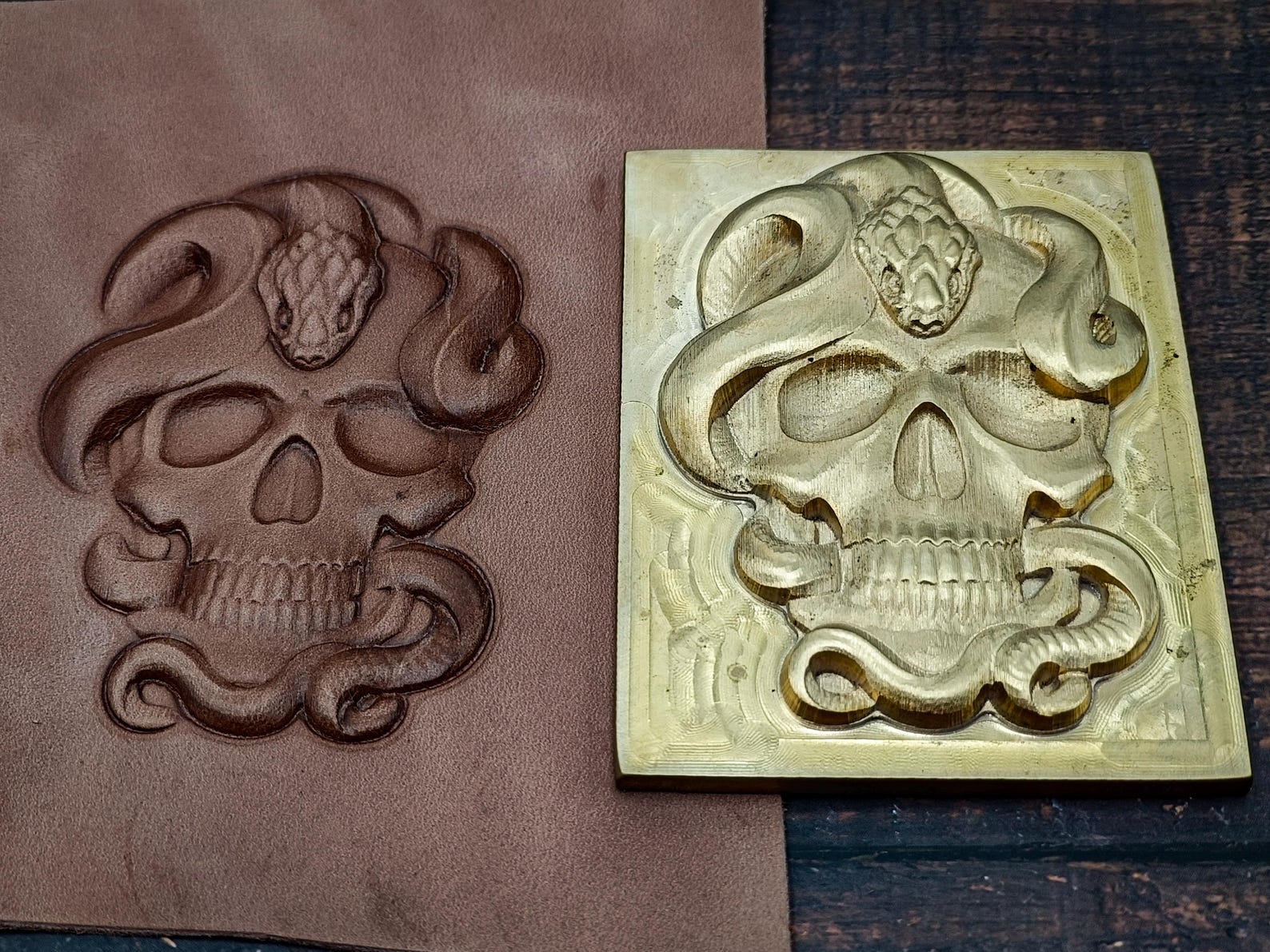 3D Snake Wrapping Human Skull Leather Embossing Mold Brass Tool for ...