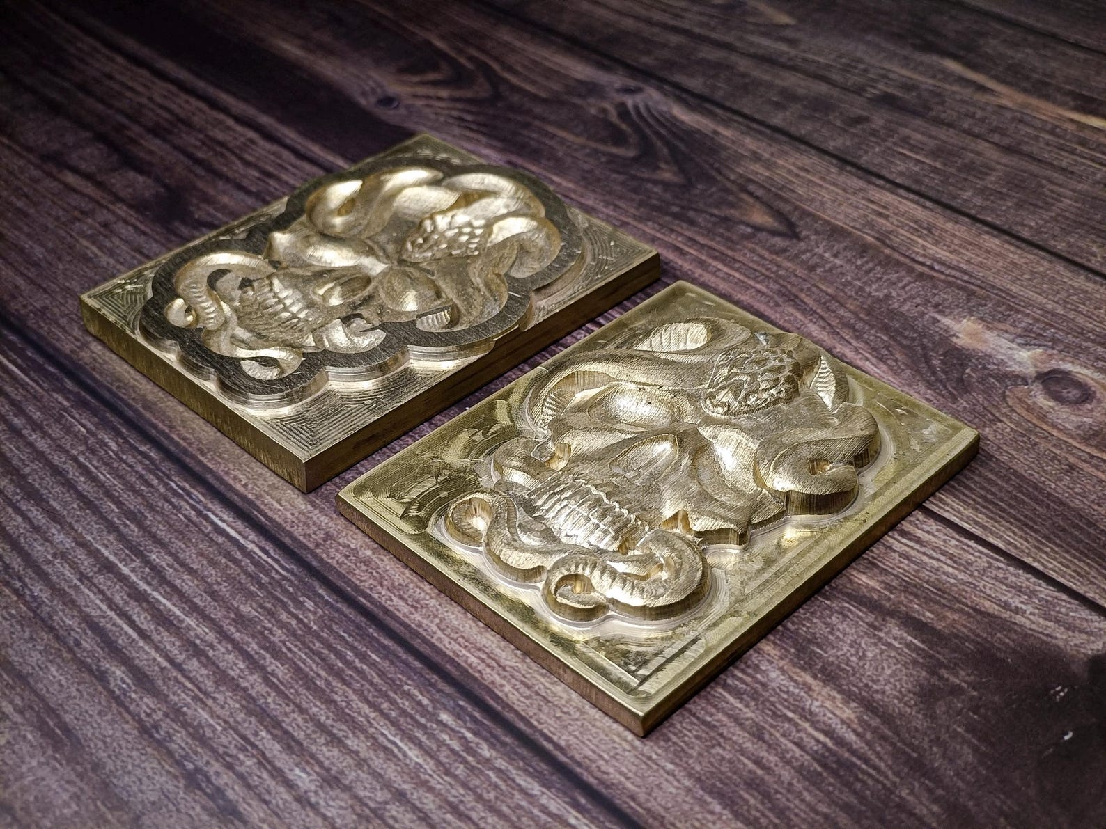 3D Snake Wrapping Human Skull Leather Embossing Mold Brass Tool for ...