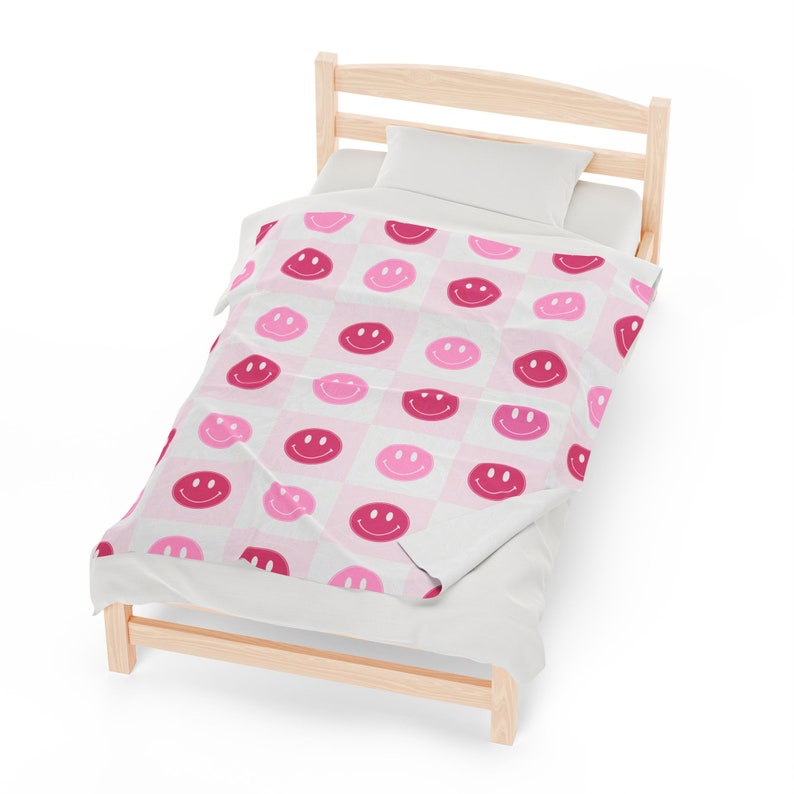 Smiley Face Blanket, Happy Face Blanket, Smiley Face Throw, Groovy ...