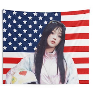 Loona Chuu Strawberry Rush American Flag, Chuu American Flag Tapestry ...