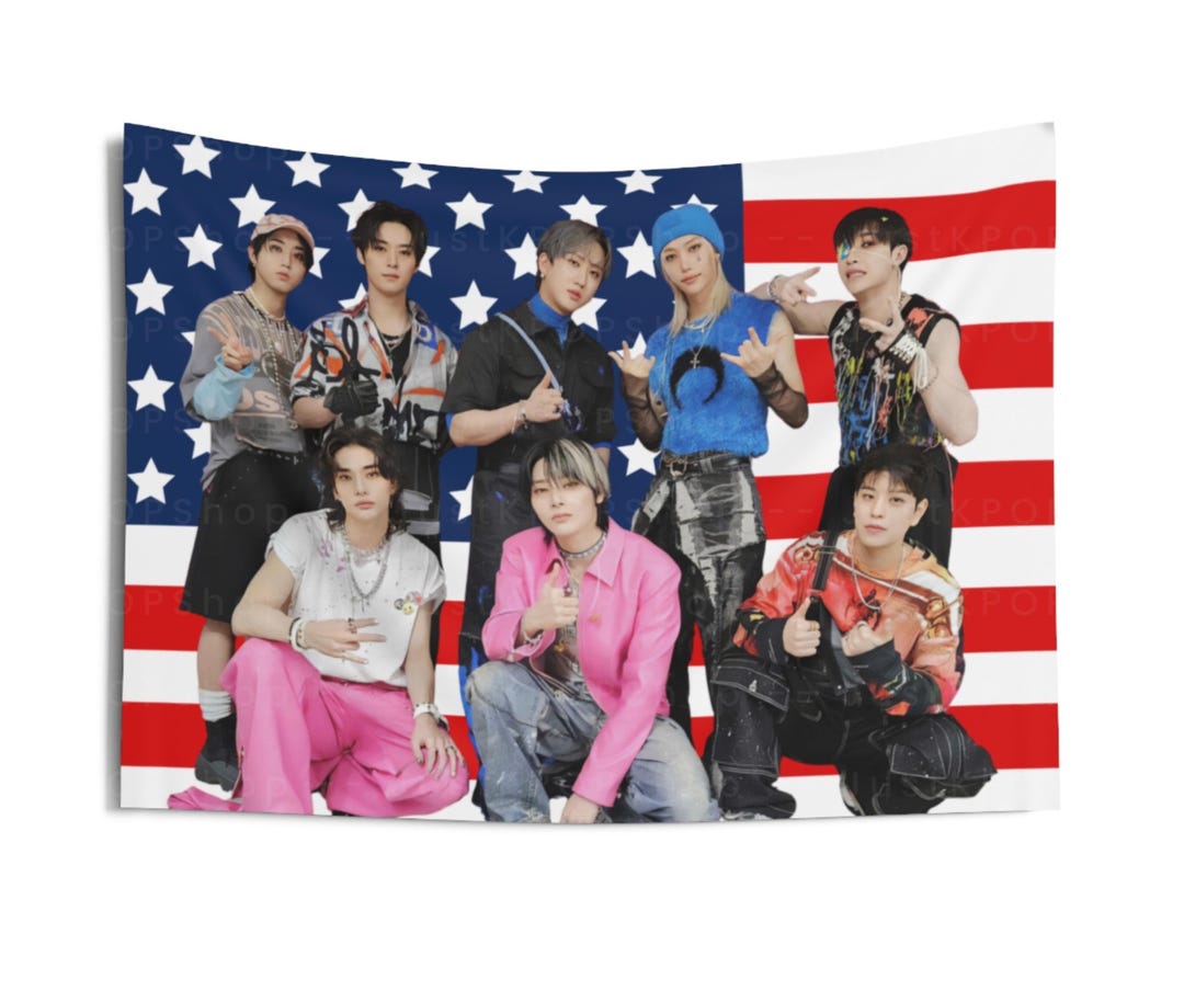 SKZ Members JJAM Group Photo American Flag, Stray Kids Members American ...