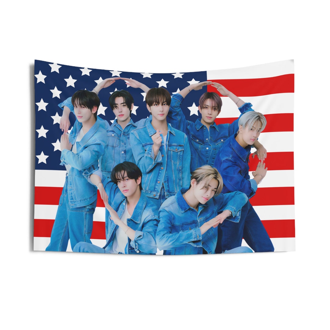 Enhypen Members Heart Pose American Flag, Enhypen Members American ...