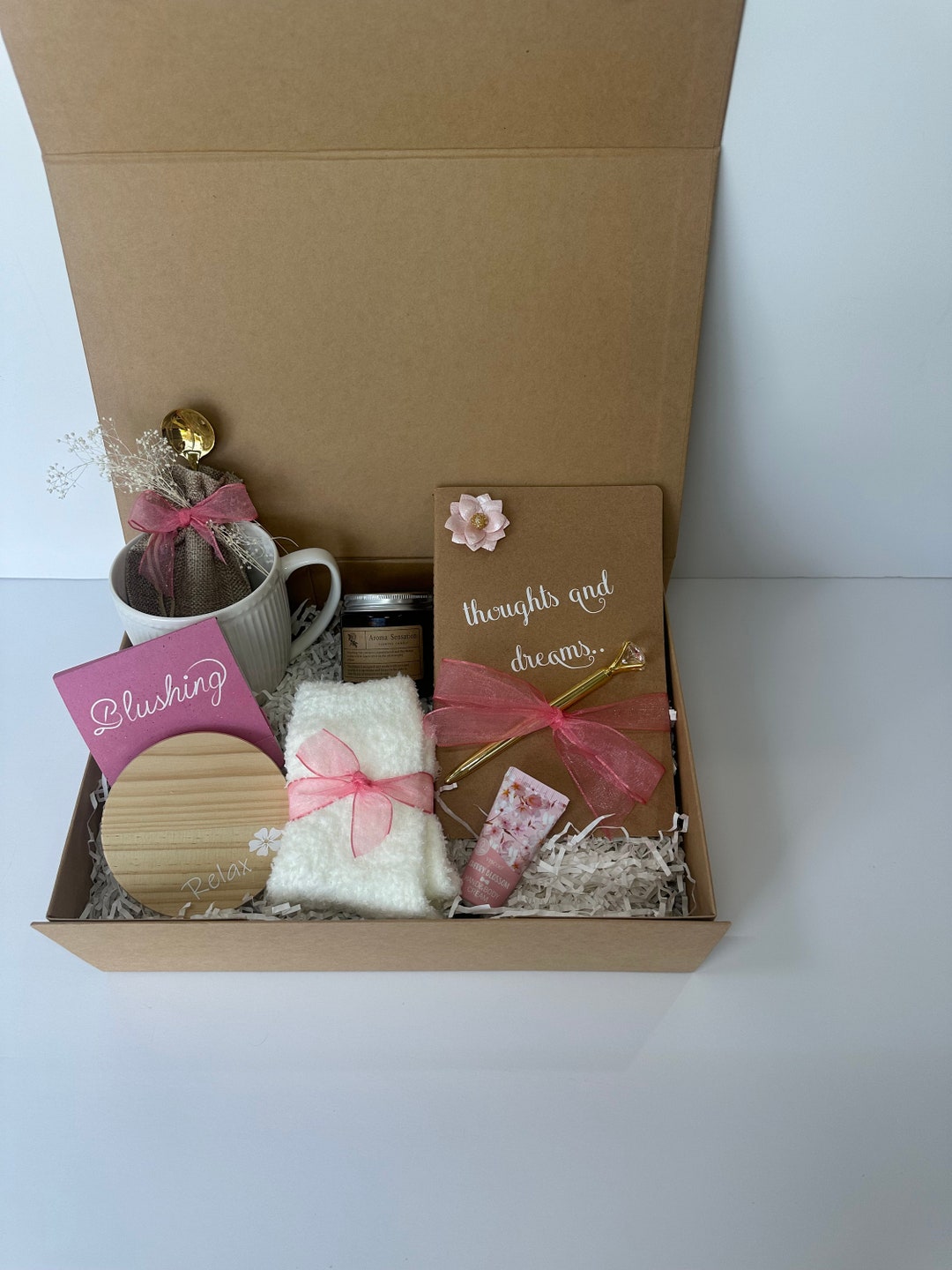 Customized Soothe & Relax Gift Box for Friends, Family and Colleagues ...