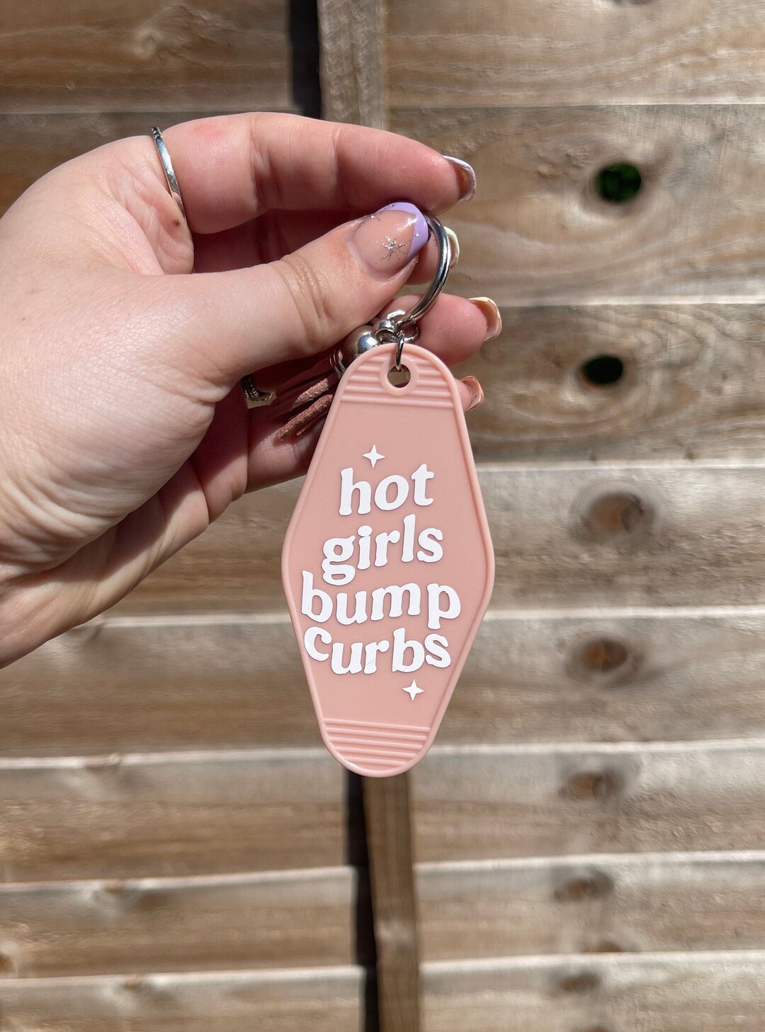 Hot Girls Bump Curbs - Fun Personalised Motel Keyrings - Unique Slogan ...