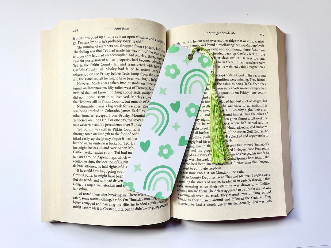 Cute Green Rainbow Bookmark - Colourful Laminated 300gsm Card With ...