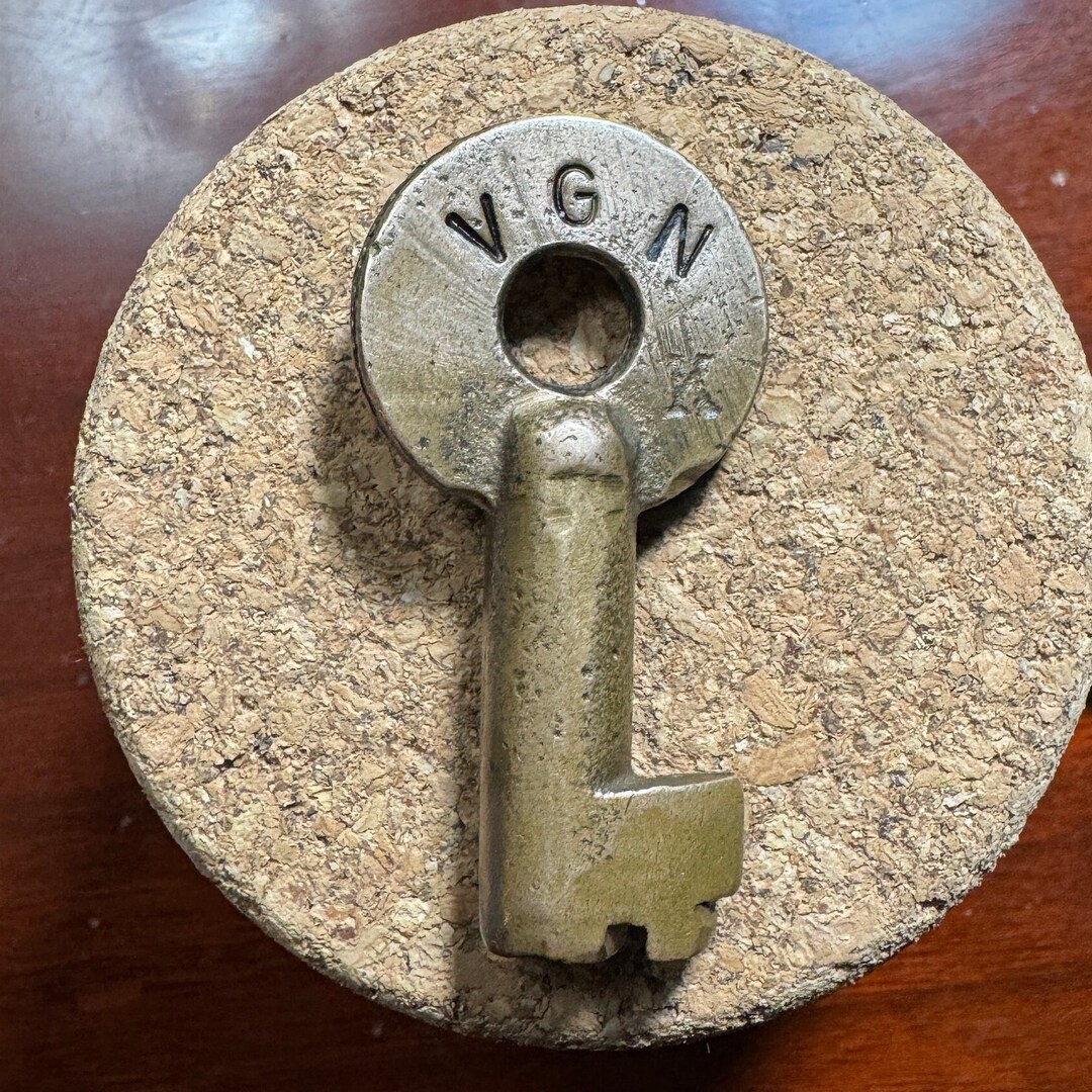 Virginian Railway reporting Mark VGN Railroad Brass Switch Key Hollow ...