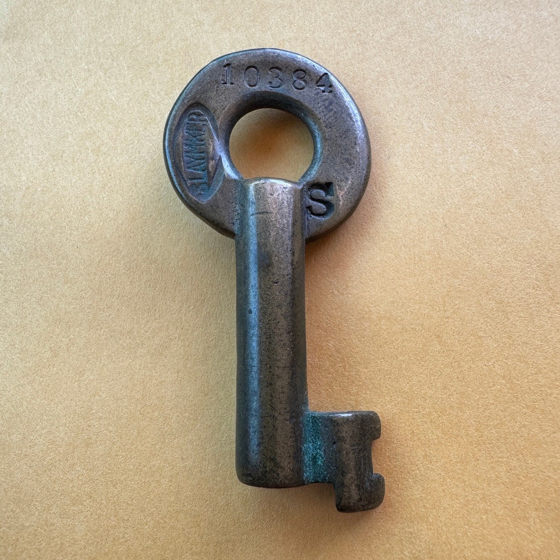 WRR wabash Serif Letters Hollow Barrel Brass Switch Key Railroad Key ...