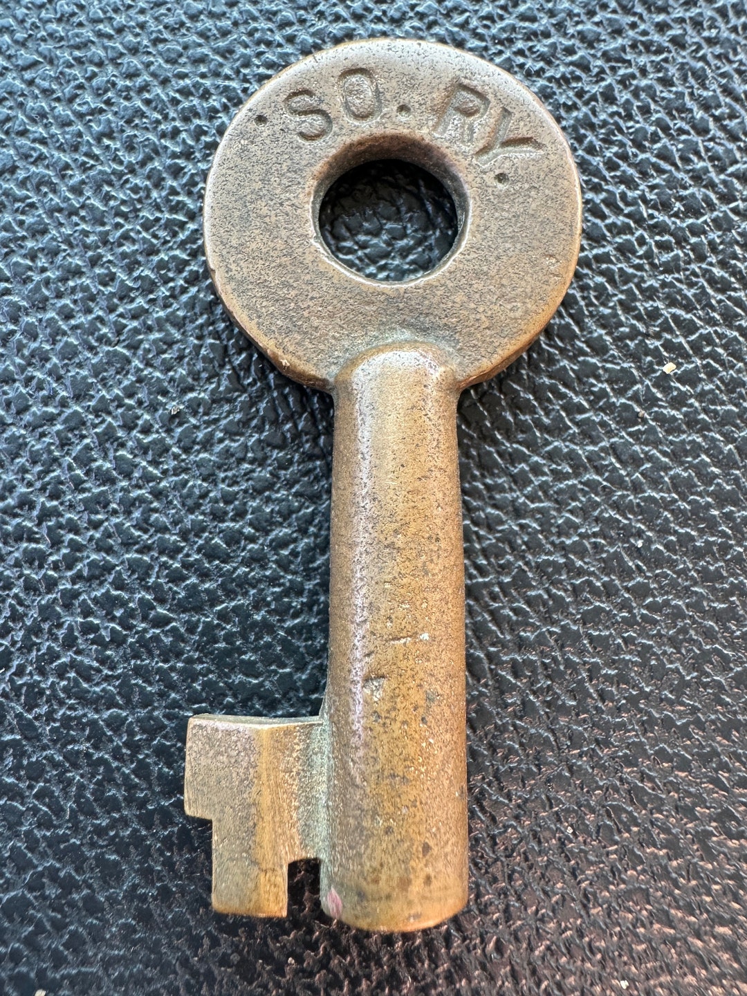 Southern Railway Key SR Sou Railroad Brass Key Hollow Barrel Hallmark ...