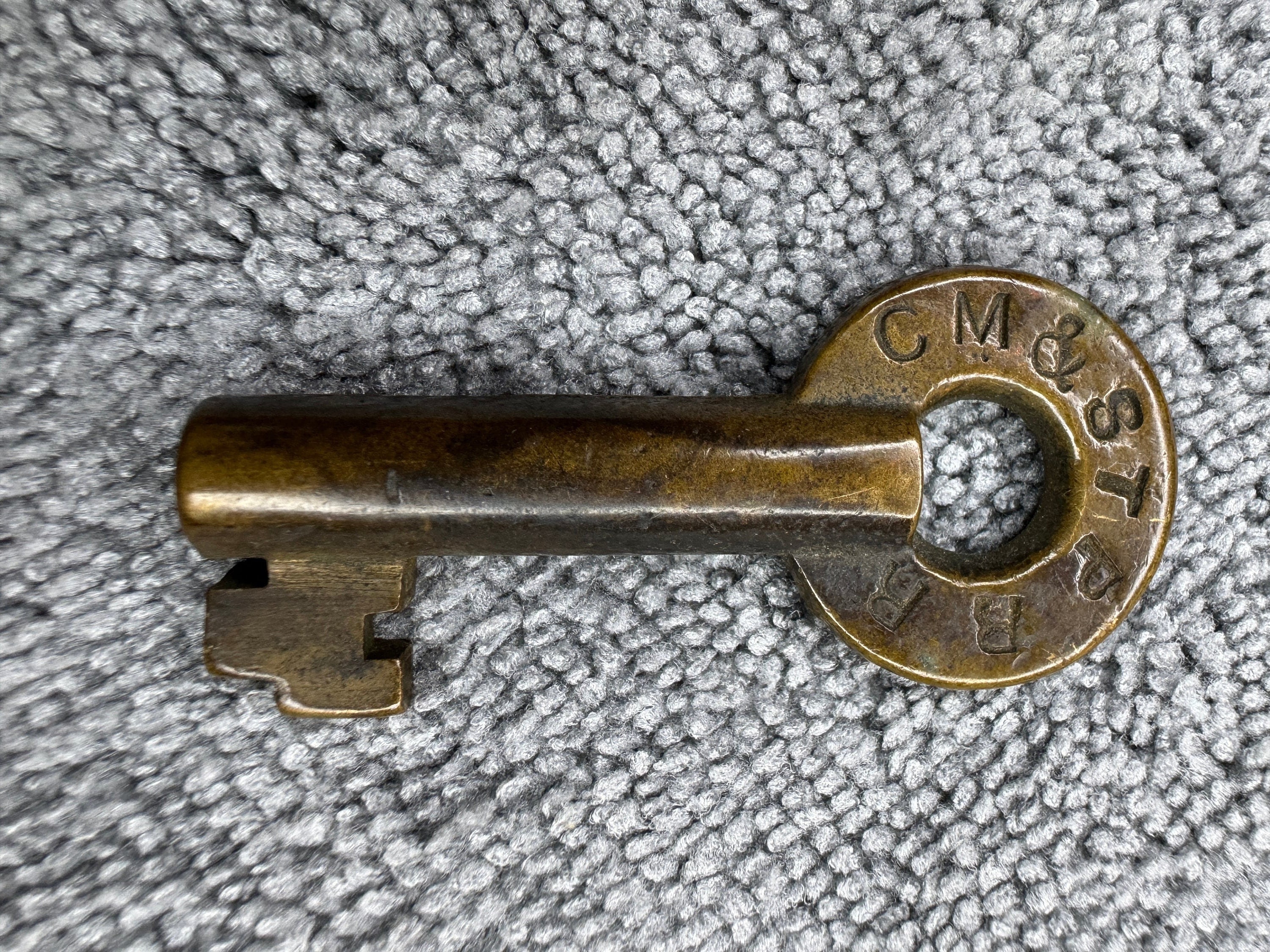 CM&STP Loeffelholz Brass Railroad Switch Key chicago Milwaukee St Paul ...