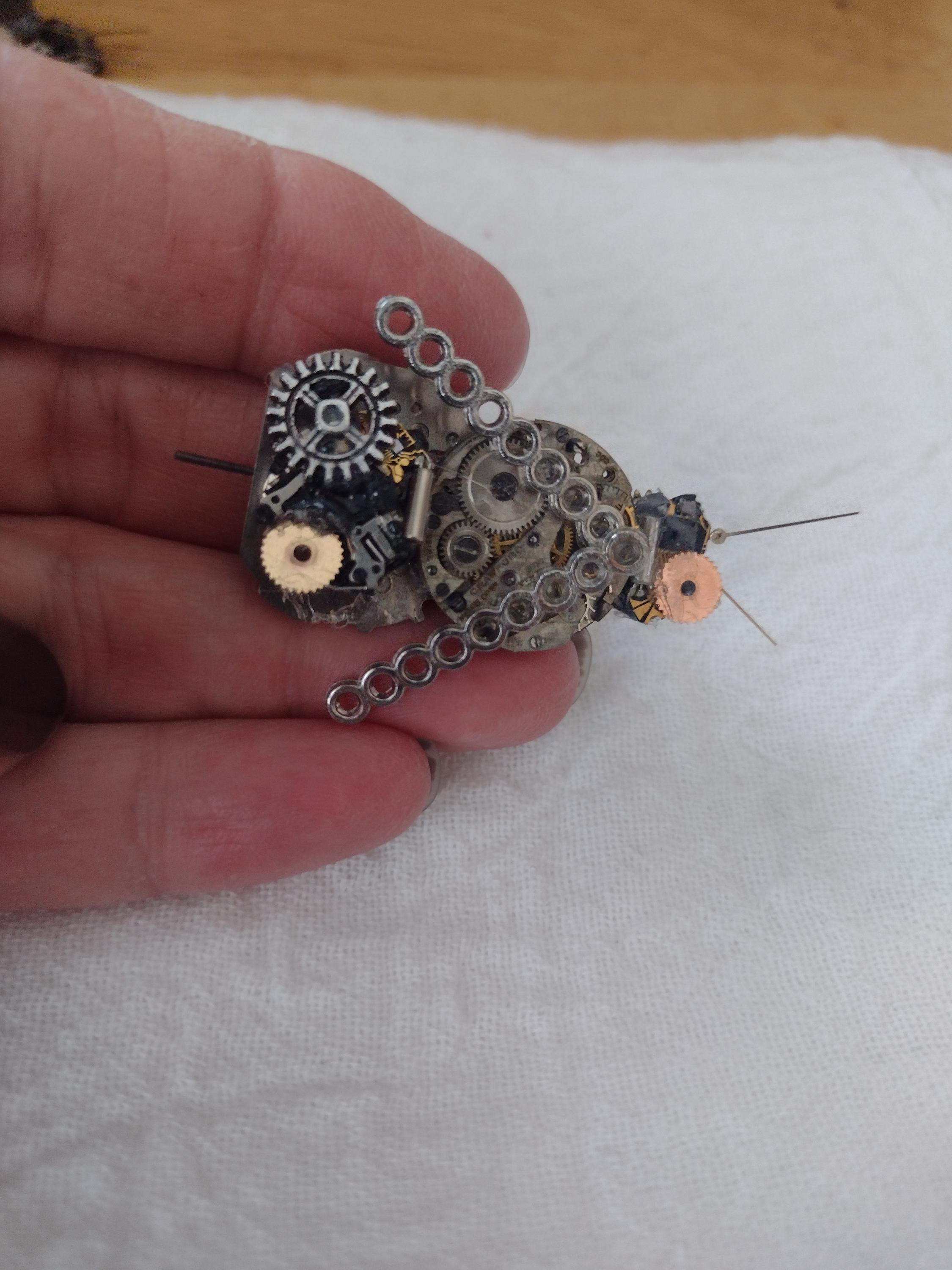 Steampunk Faux Mechanical Bee, Gears and Jewelry Bee/ Hornet - Etsy