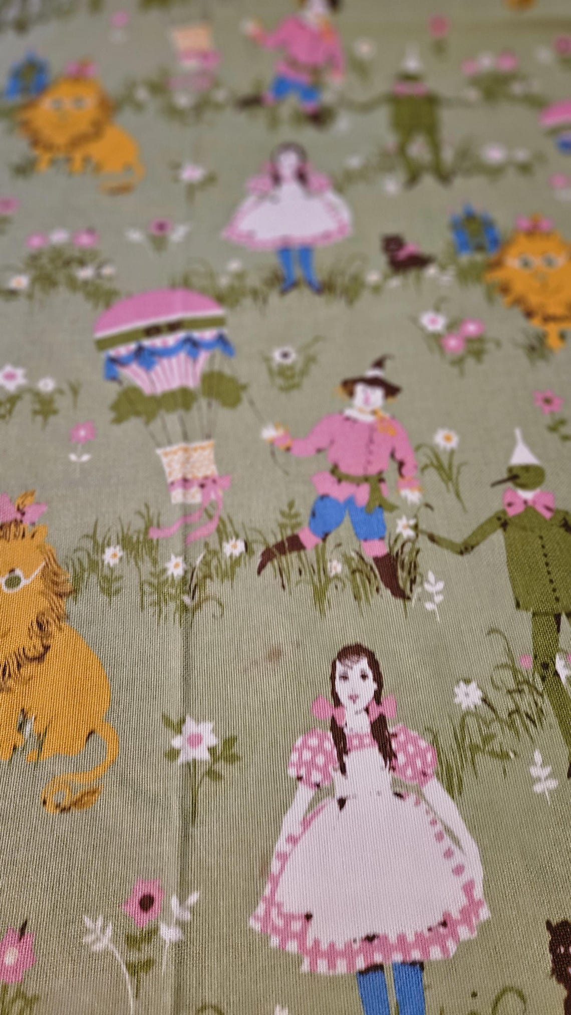 Vintage Wizard of Oz Twin Bed Coverlet - Etsy