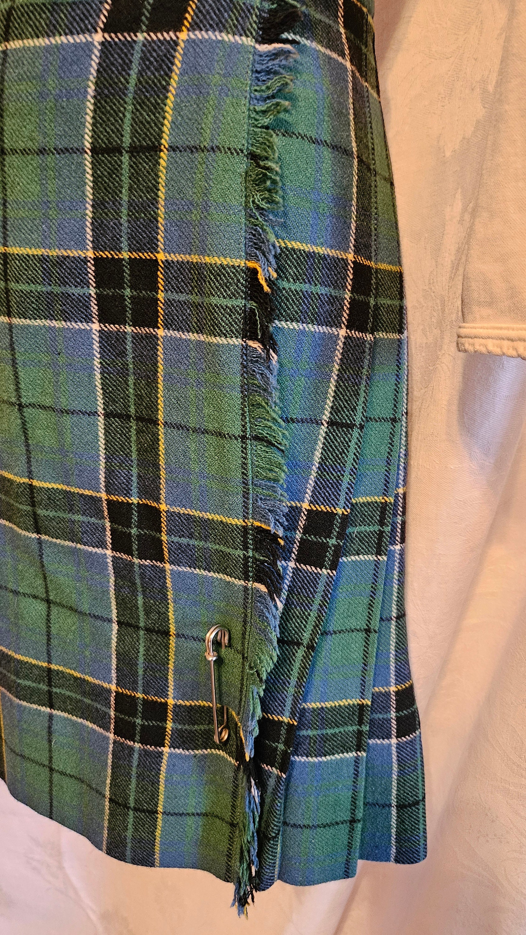 1960's Green Navy Yellow Laird Portch of Scotland Wool - Etsy