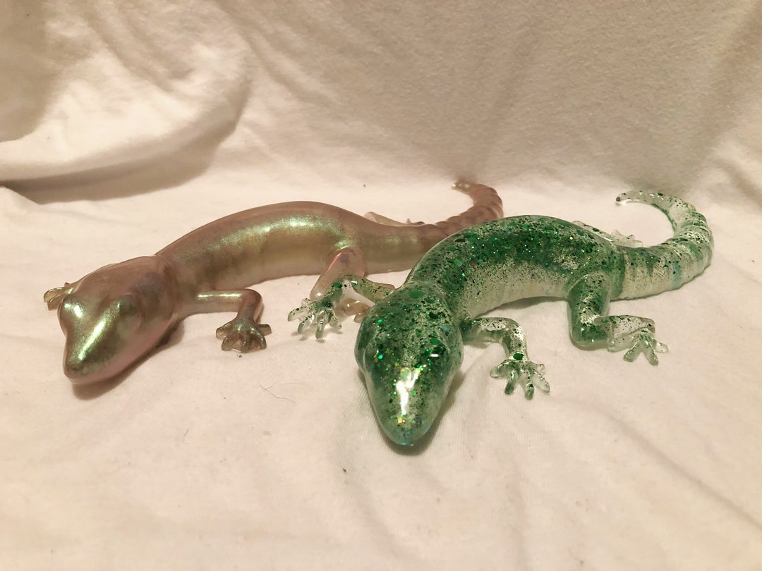 Resin Lizard, Made With Resin, Made to Order, Decor - Etsy
