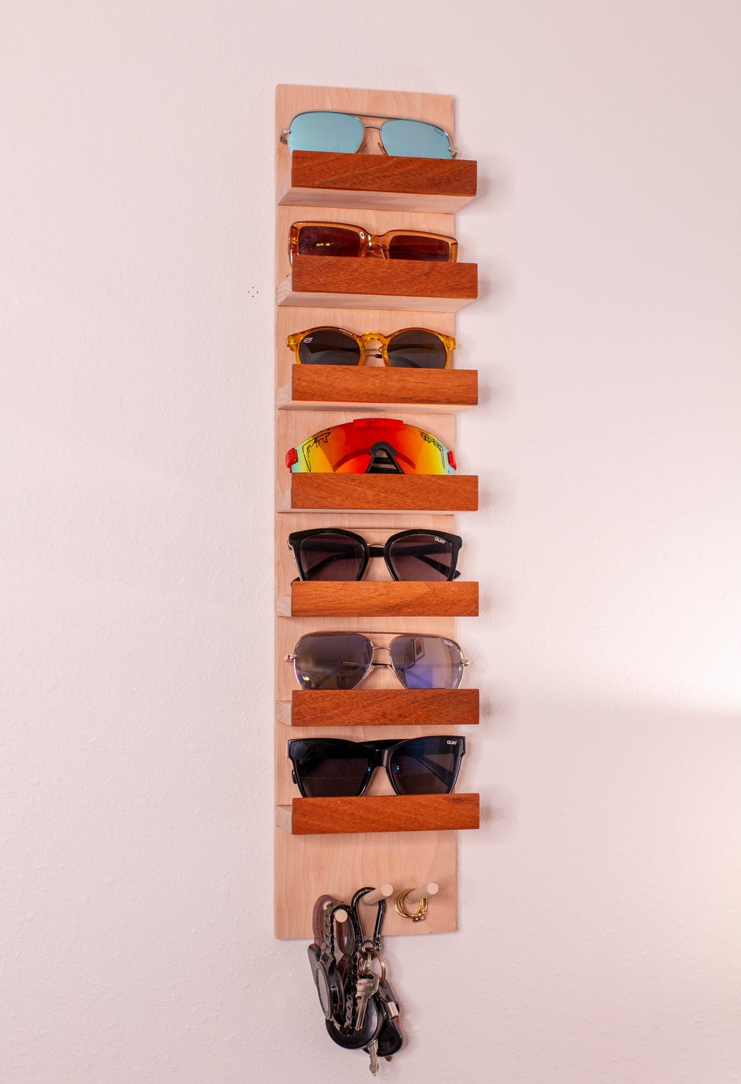 Wall-mounted Sunglass Rack | Sunglass Display Rack | Glasses Rack ...