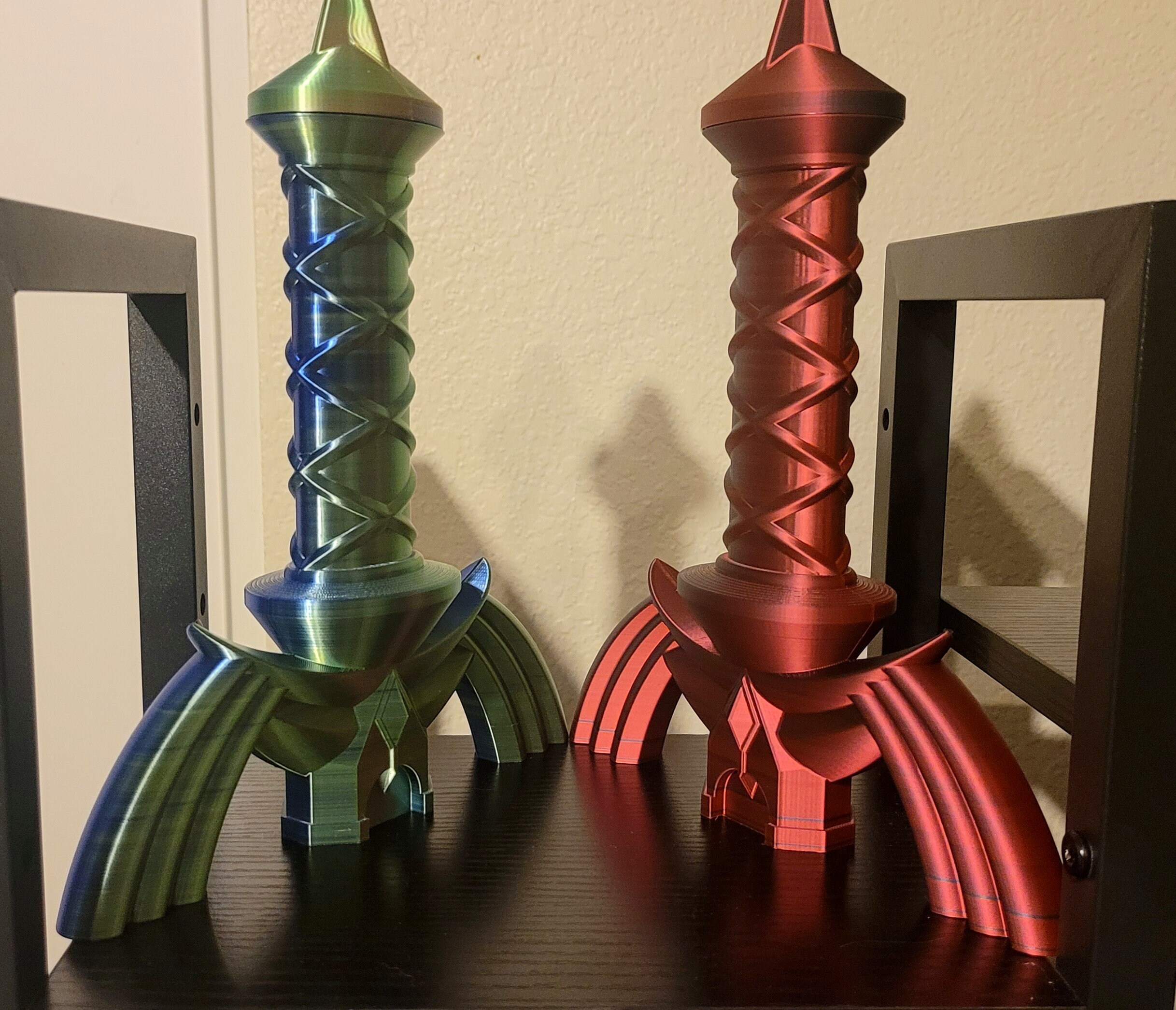 Fully Collapsing Master Sword With Optional Glow-in-the-dark Blade ...