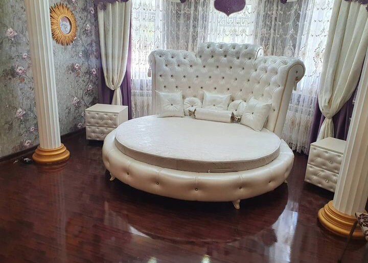 Round Bed Amelia, Full Size, Queen Size, King Size, Custom Furniture ...