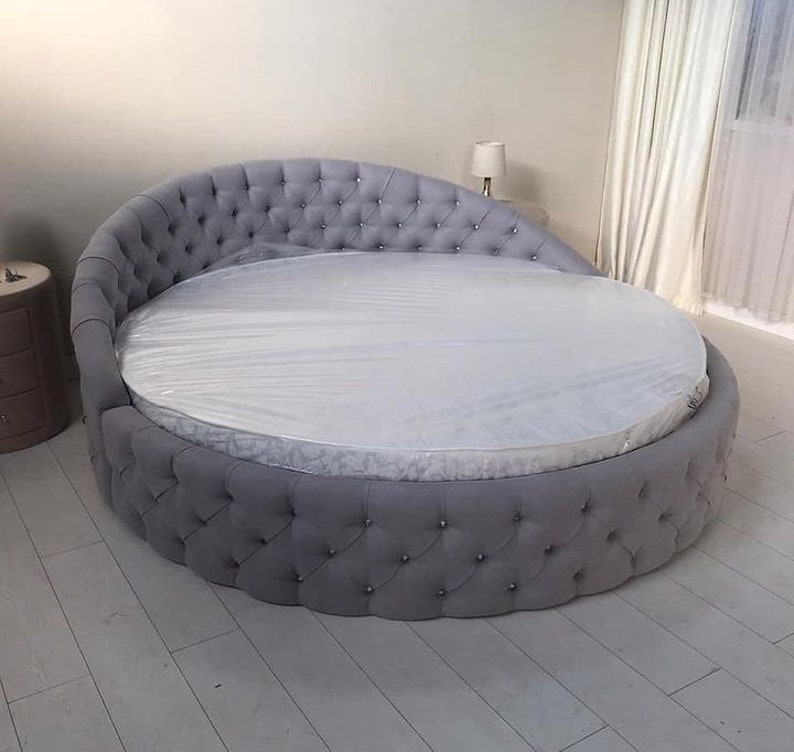 Round Bed Circle Uphlostery Tufted King Queen Full Size Any Color ...