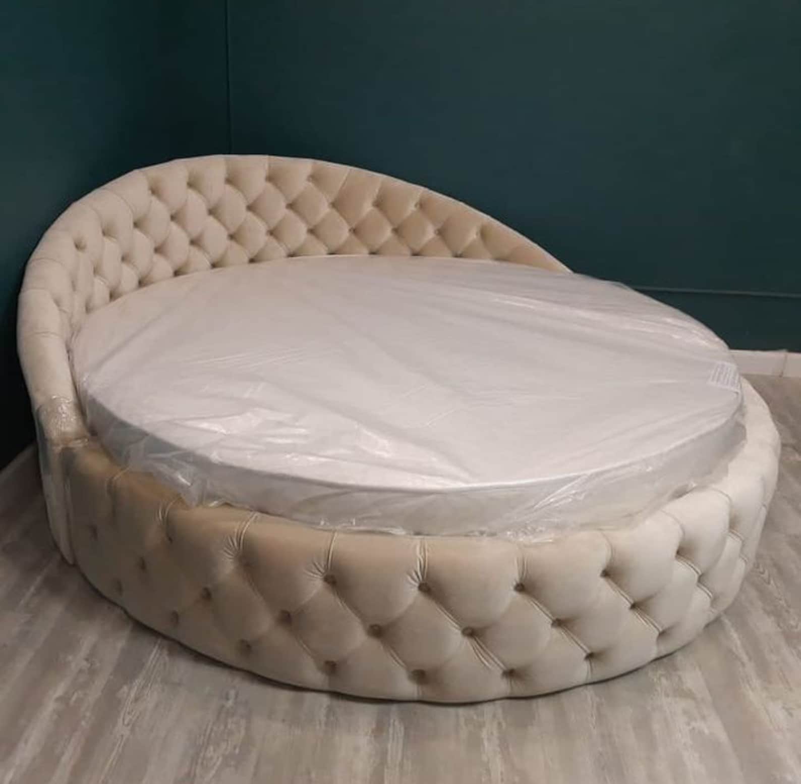 Round Bed Soho, Full Size, Queen Size, King Size, Custom Furniture ...