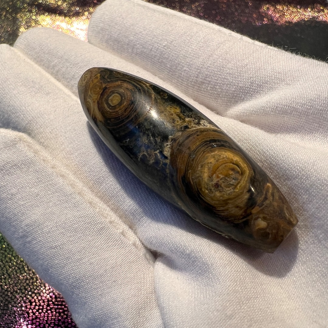 Pure Nine-eye Stone Shale Dzi Bead Tianzhu Tenju stone From Heaven ...