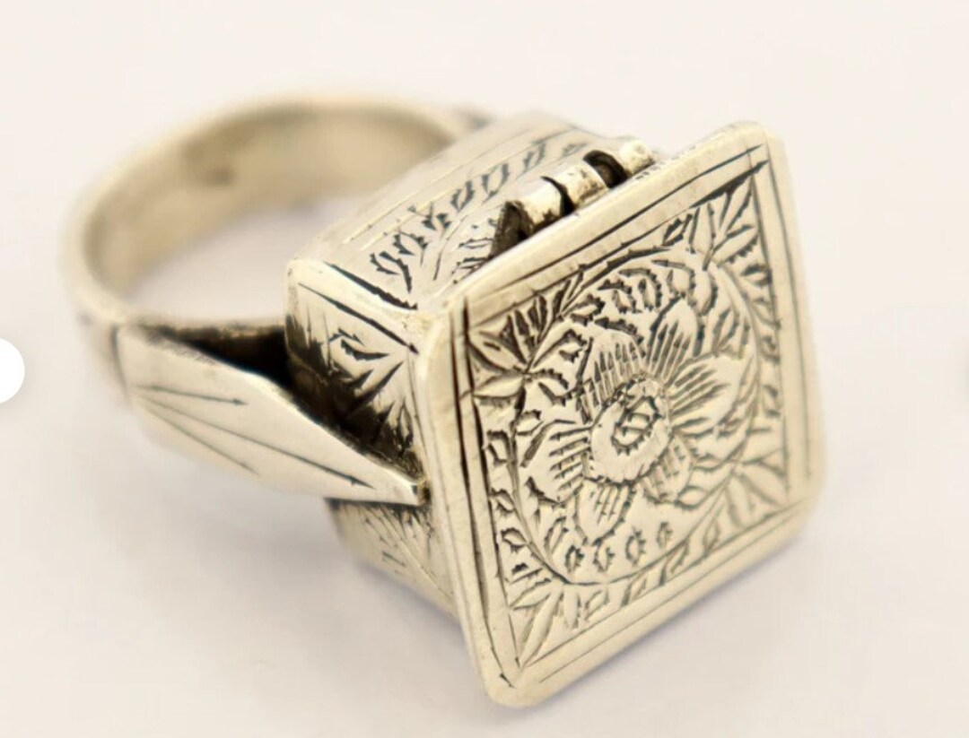 Poison Ring 925 Sterling Silver, Unique Hidden Box Ring, Locket Ring ...