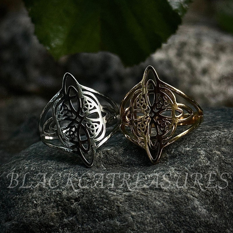 Wicca Ring - Etsy